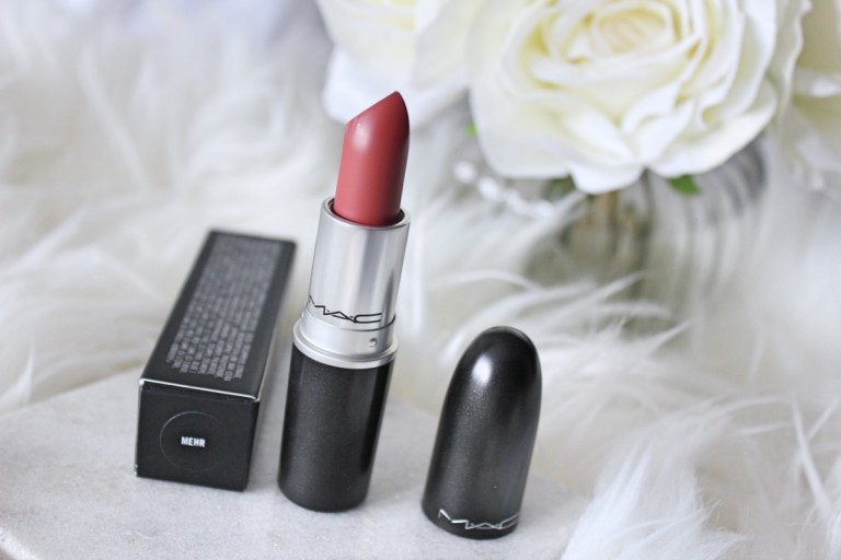 MAC - Mehr lipstick review. Is het de hype waard?
